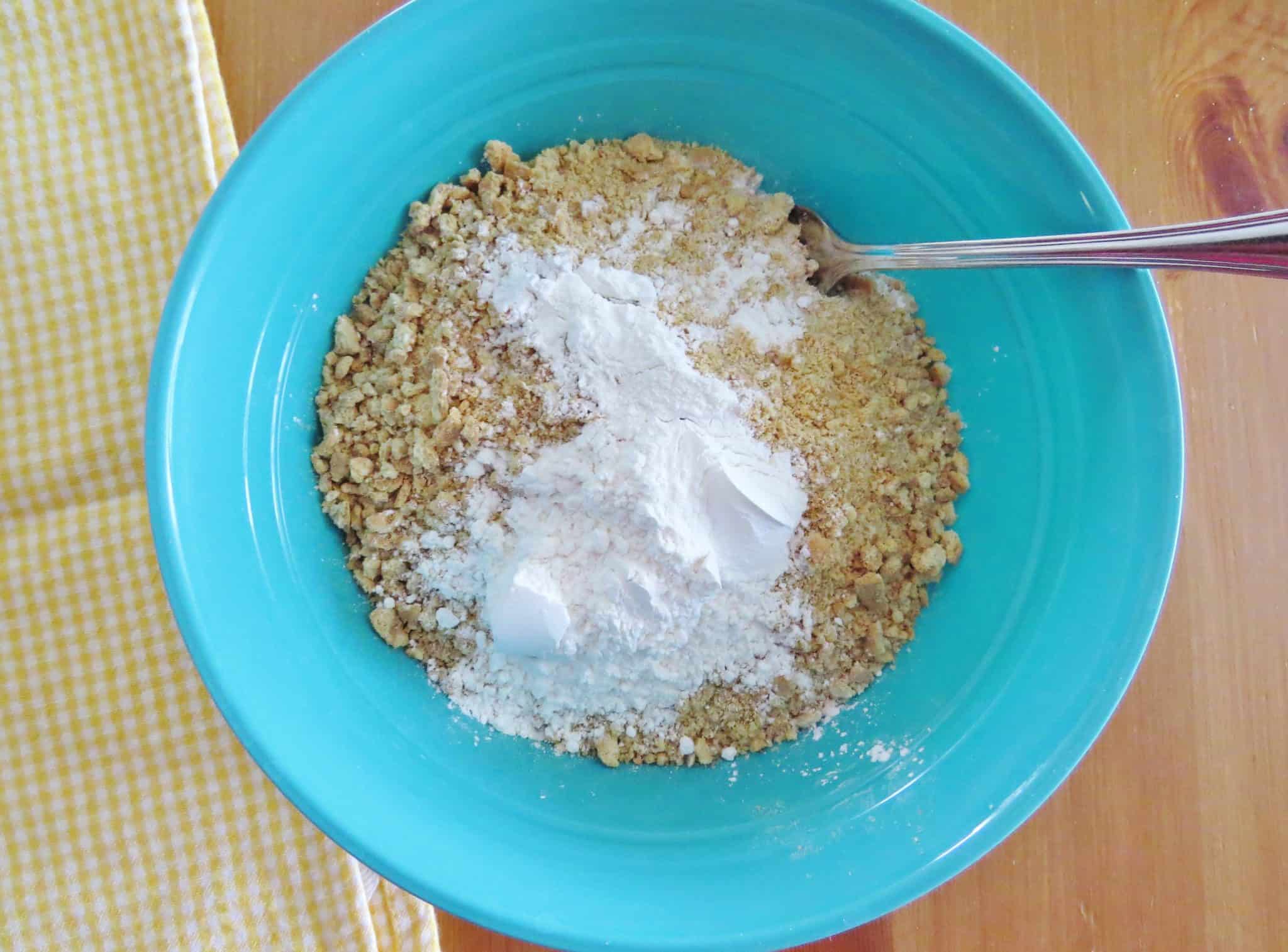 Graham Cracker Cake - The Country Cook