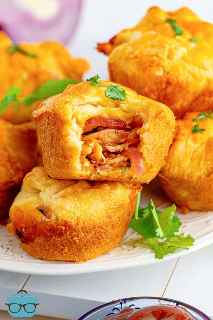 BBQ CHICKEN PIZZA CUPS | The Country Cook