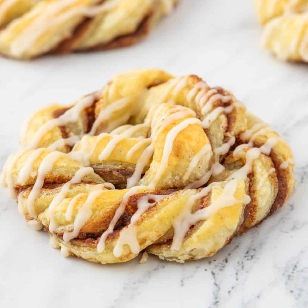 Easy Cinnamon Knots - The Country Cook