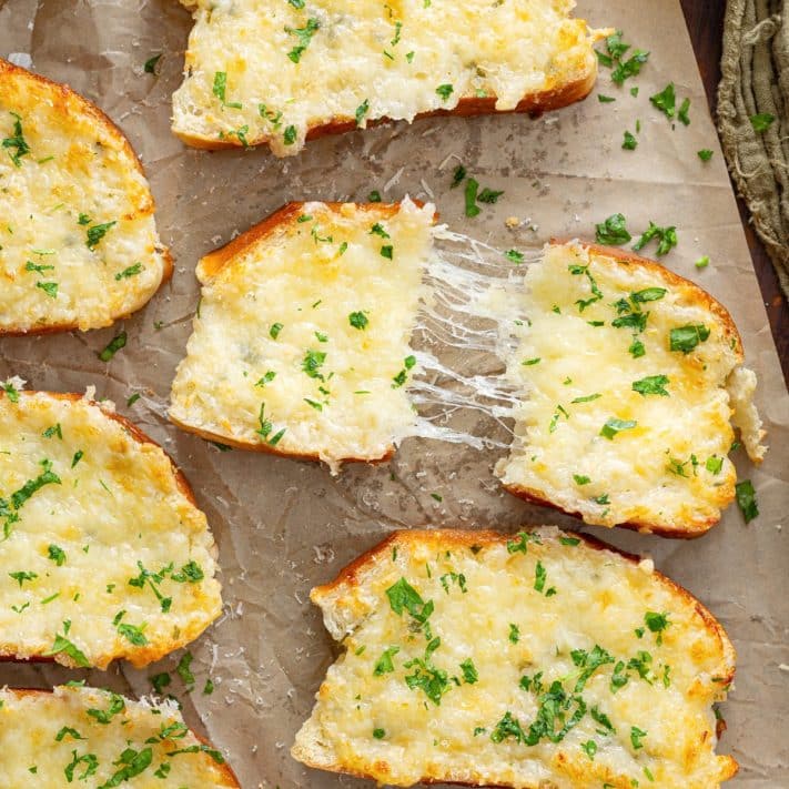 Pizza Hut Garlic Cheese Bread - The Country Cook